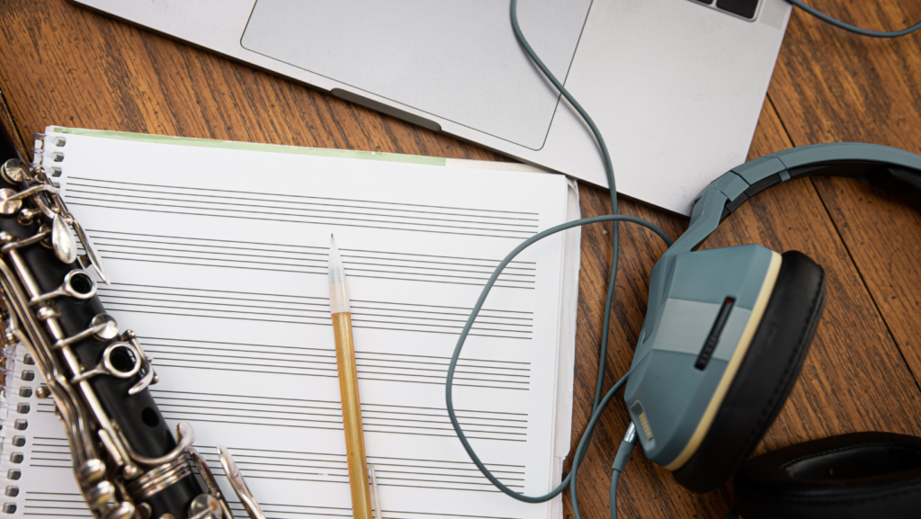 Exploring Innovative Transformations in Music Industry - sessionnotes.org