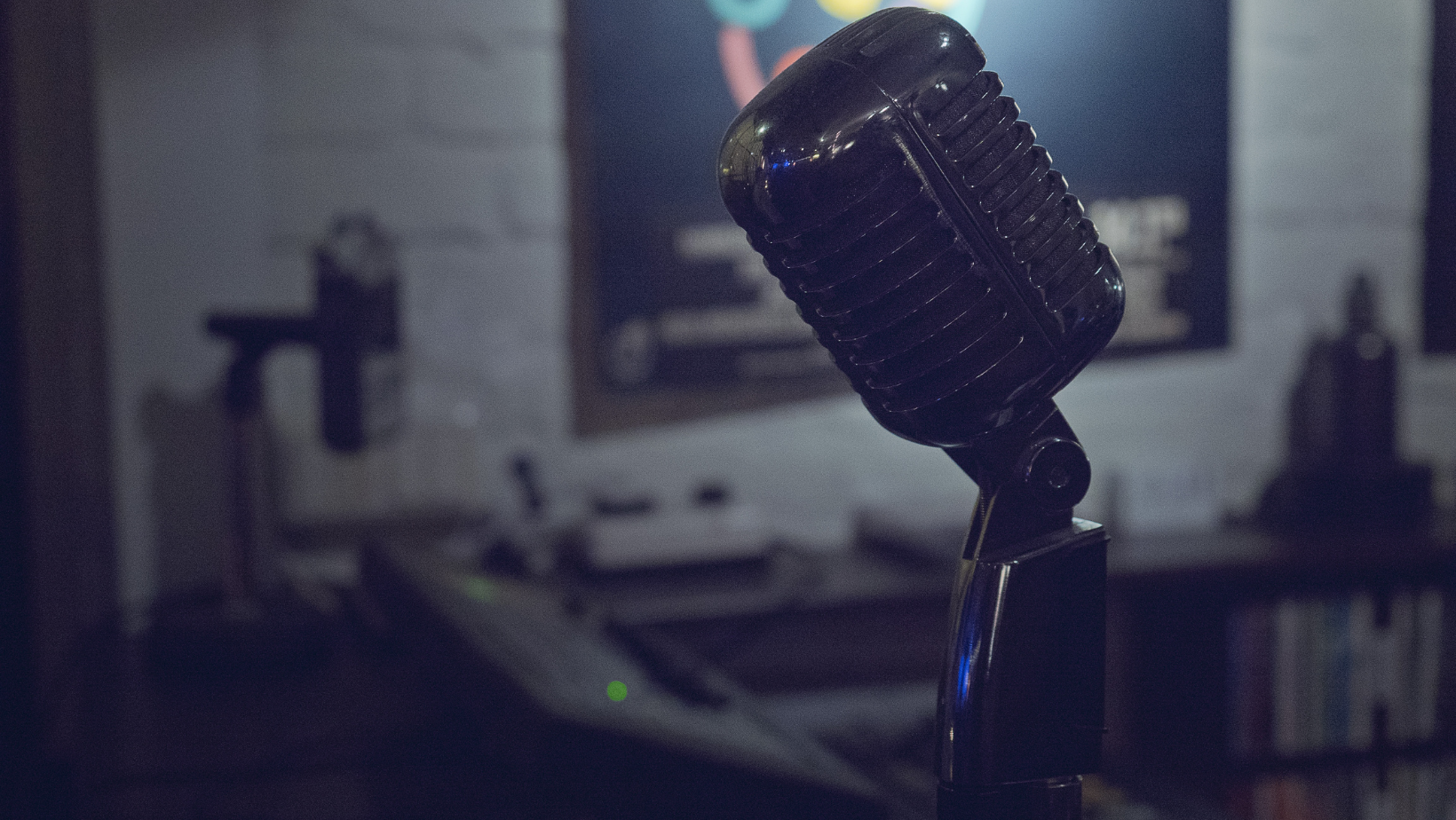 Essential Guide to Setting Up Your Home Studio: Selecting the Right ...